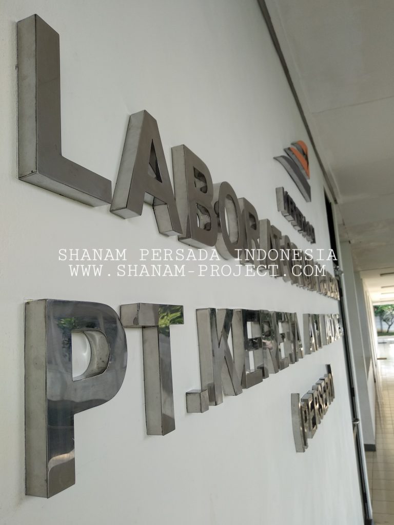 Jasa Pembuatan Huruf Timbul Stainless Terbaik & Berkualitas | PT Shanam Persada Indonesia