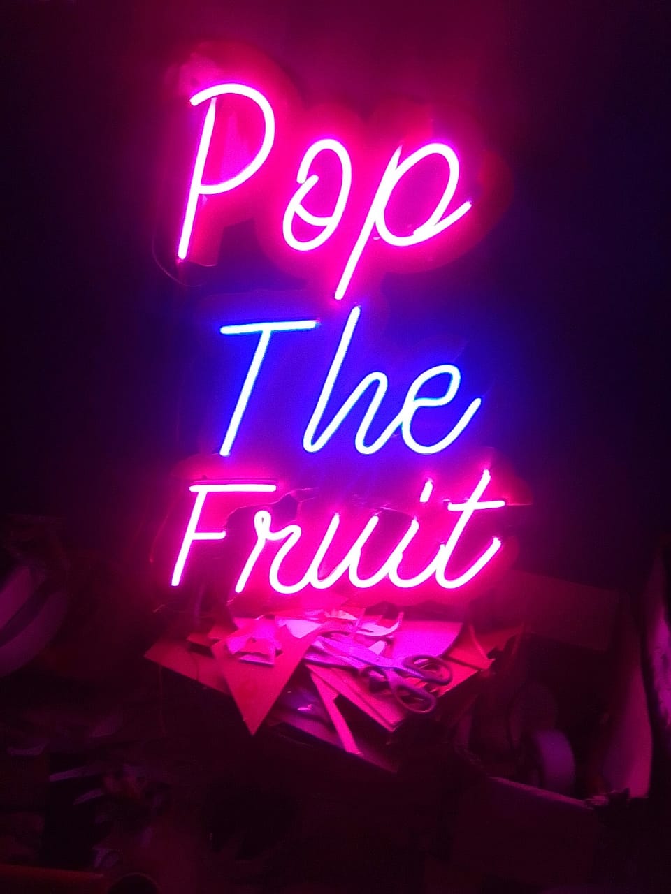 Harga Neon Sign Bandung & Cimahi | PT Shanam Persada Indonesia